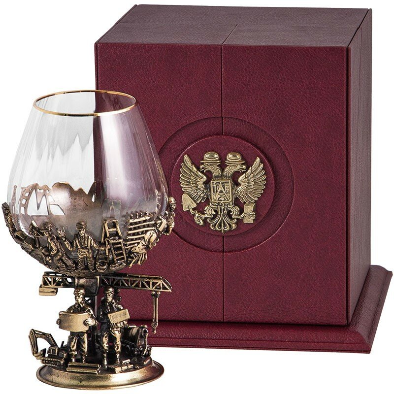 Подарочный бокал из бронзы в футляре "Строители" (400 мл)