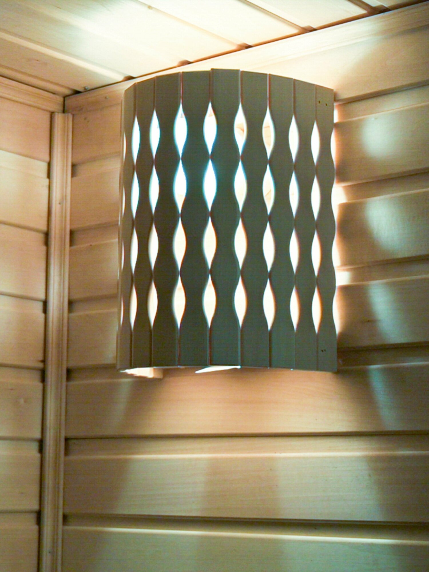 Абажур для светильника настенный для бани и сауны угловой