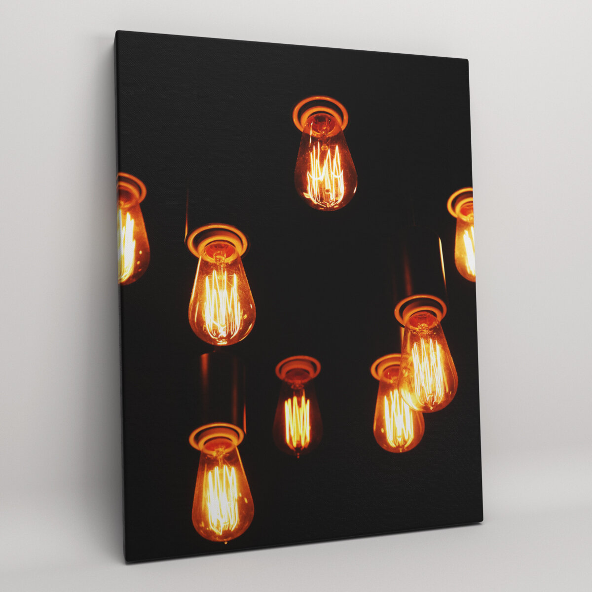 Картина на холсте (интерьерный постер) "Ретро лампы" в стиле лофт, с деревянным подрамником, размер 30x40 см