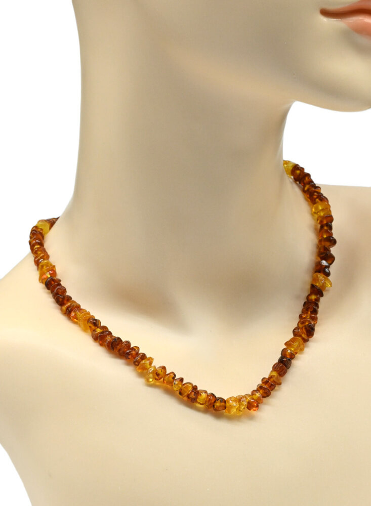 Бусы, янтарь