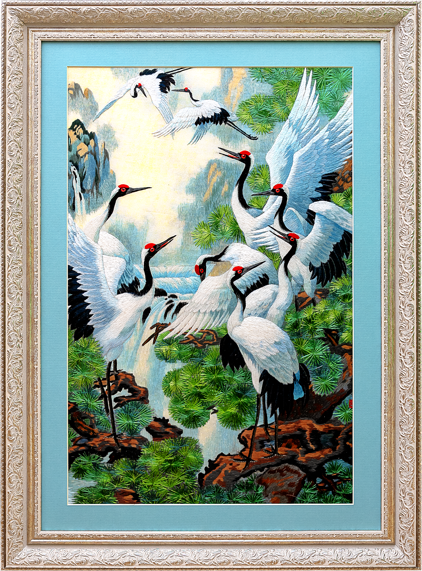 Декоративная настенная картина Живой Шелк Девять журавлей у водопада, вышивка шелком ручная с 3Dэффектом/см 76х56х3/багет+паспарту