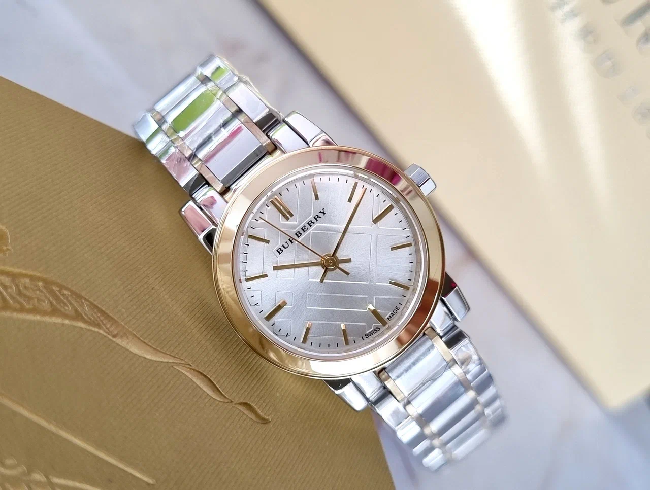 Наручные часы