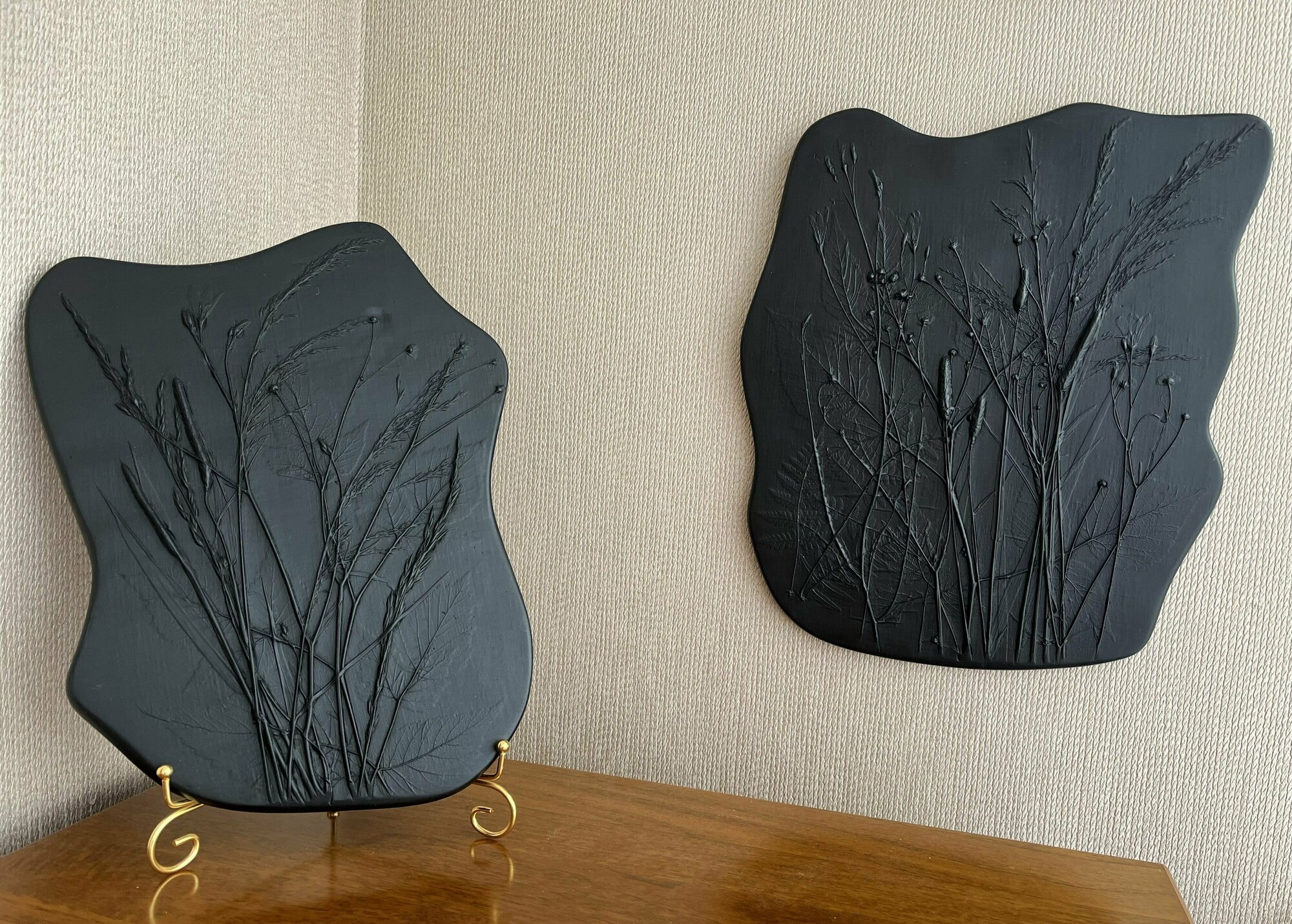 Панно из гипса, декор на стену, украшение интерьера, ботанический барельеф, Картина "Ночной лес", ручной работы, 43x37x1.5 см, 37x28x1.5 см (комплект из 2 предметов)