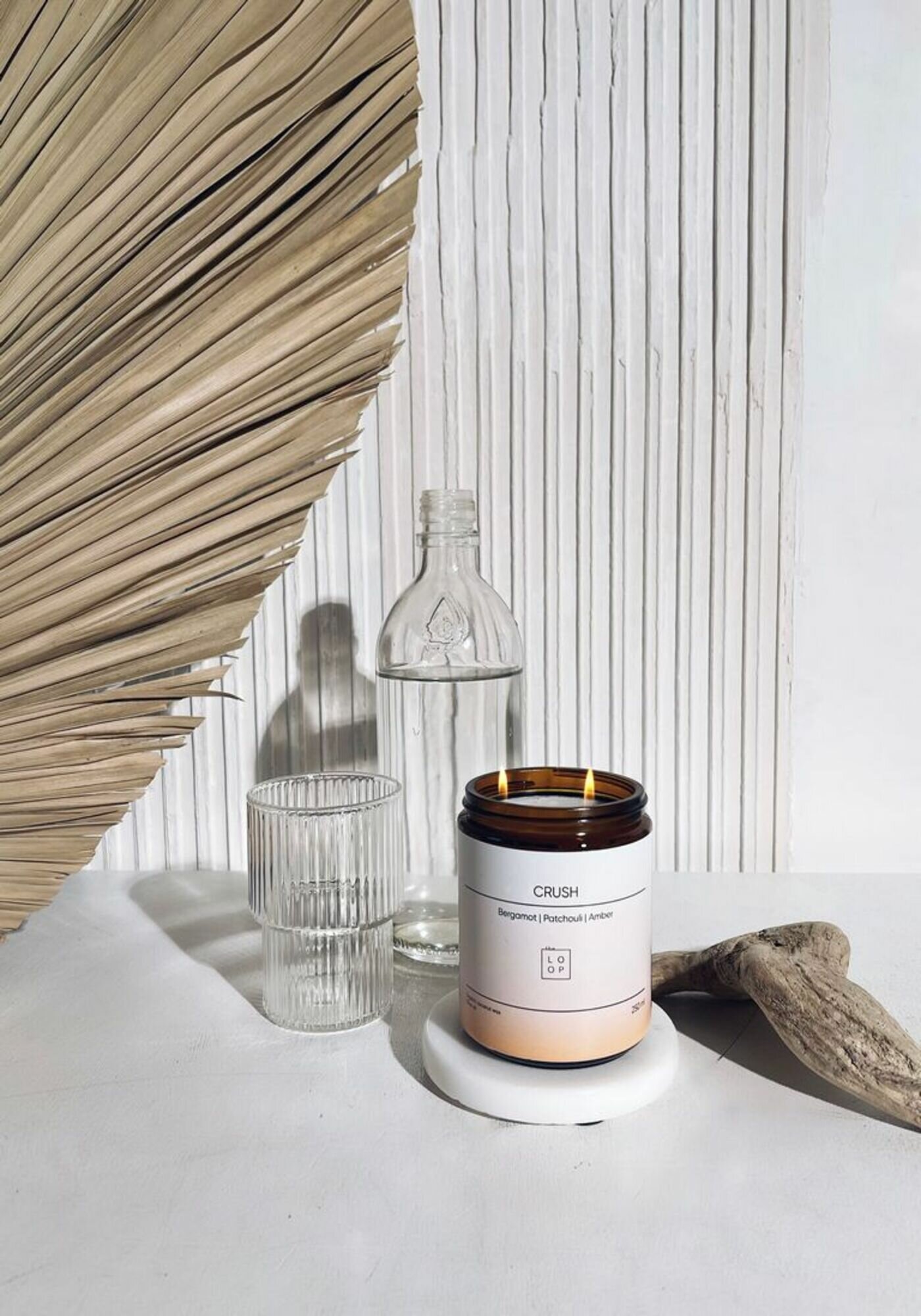 Ароматическая свеча CRUSH 250 ml кокосовый воск с оливковым маслом