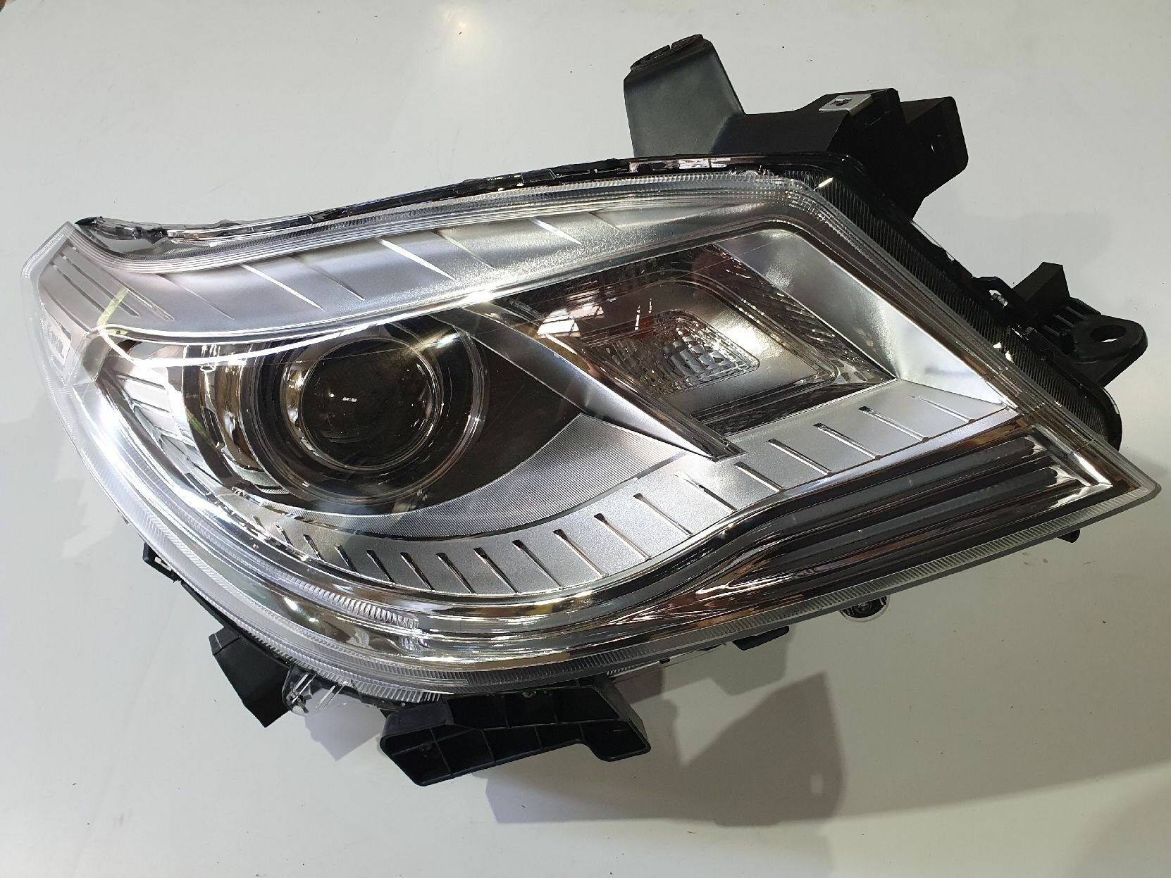 Фара правая Haval H9 (2015-2017) [2.0 16V 8AT внедорожник 4X4 бензин] 4121400XKV08A