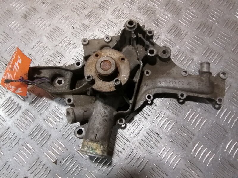 Насос водяной помпа MERCEDES ML w163 1122010301