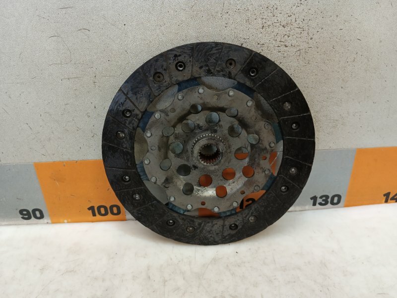 Б/У Ниссан Примера П12 Диск сцепления Nissan Primera 2003 P12 324690 NISSAN арт. 30100AW300