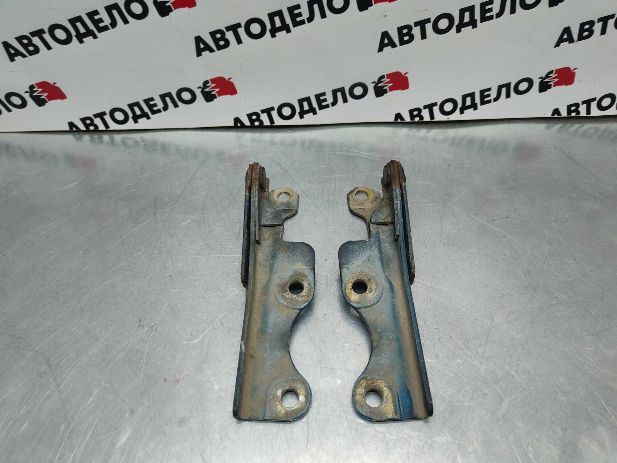 Петли капота Mitsubishi Eterna E53A 1995 г.в