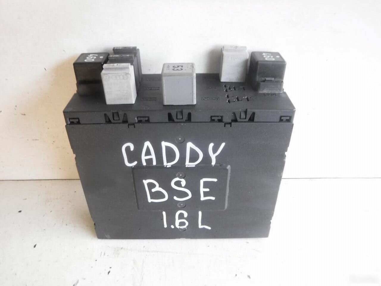 Блок электронный Volkswagen Caddy III (2004—2010) 3C8937049D