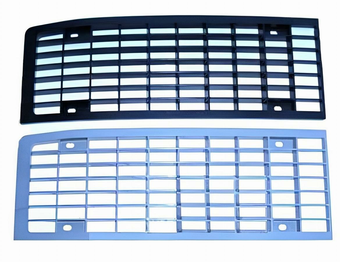 Решетка передка левая пластик черная ПАЗ 3205-5304021Ч (ПАЗ)