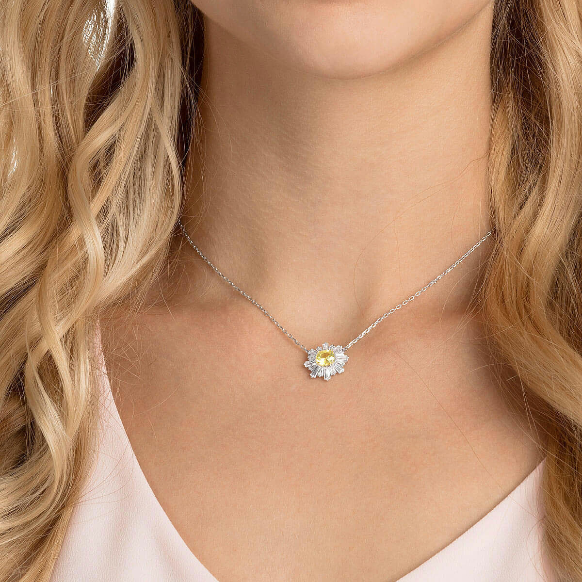 Колье SWAROVSKI, кристаллы Swarovski, длина 38 см, желтый, серый, золотистый, серебристо-серый — фото 1