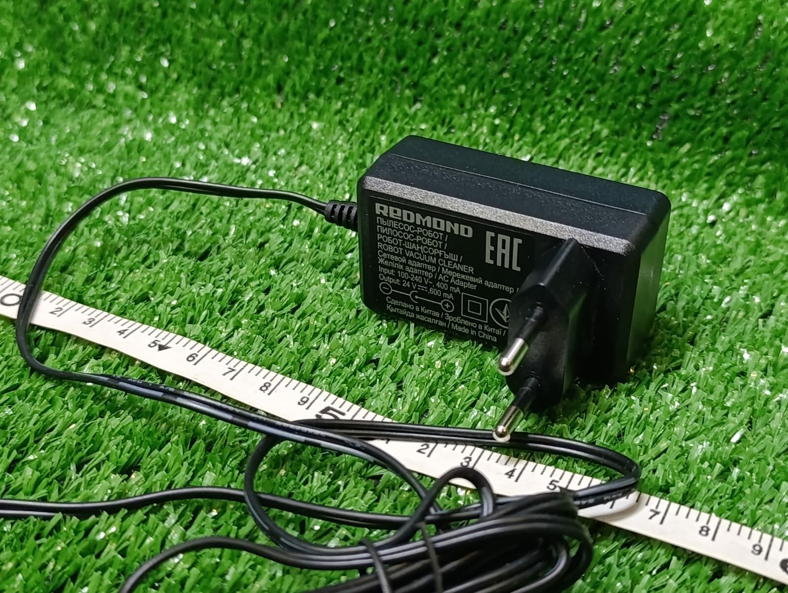 Сетевой адаптер (блок питания) для робота-пылесоса Redmond RV-R290