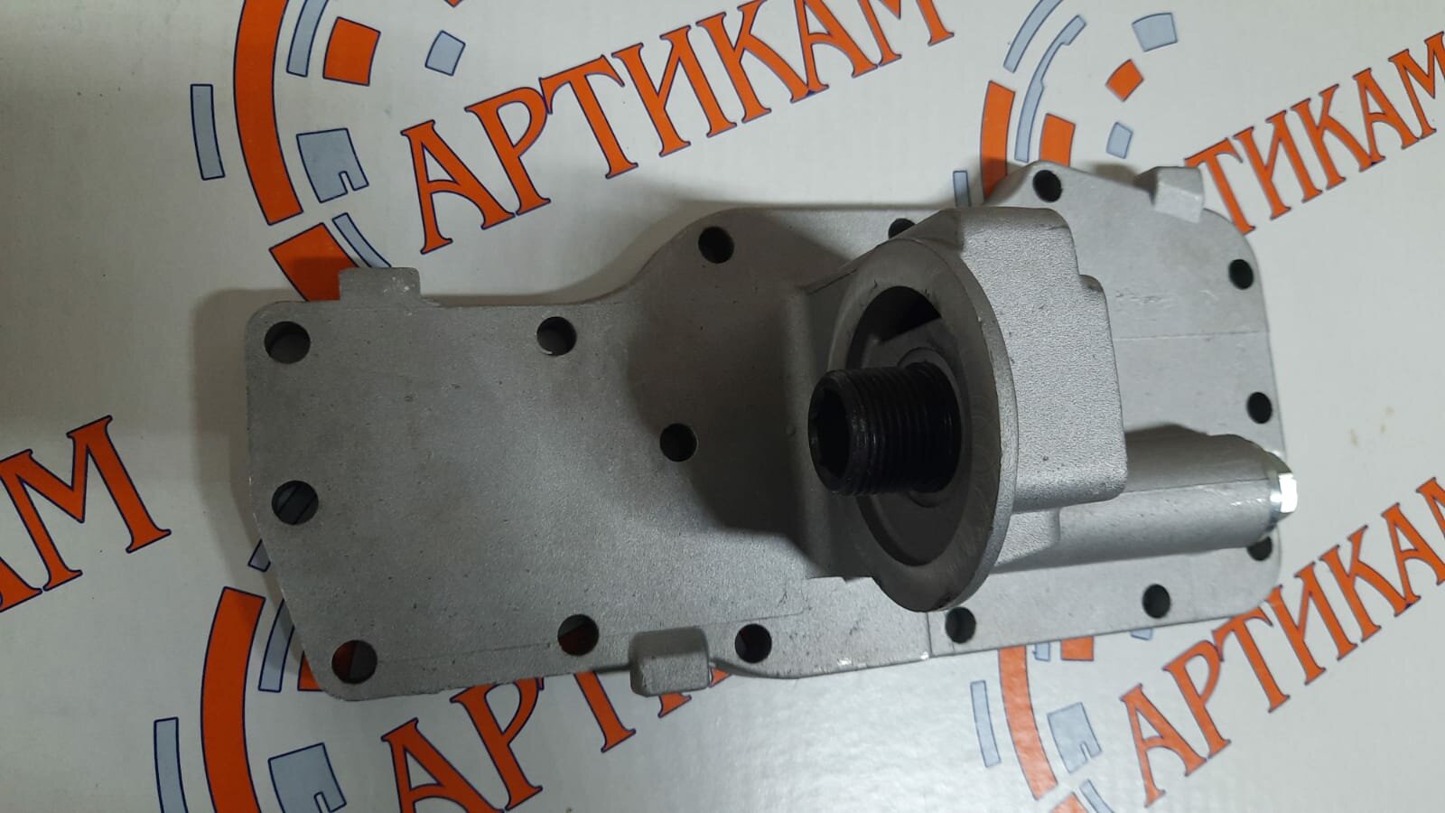 4931572 Головка масляного фильтра (корпус) cummins ISBe