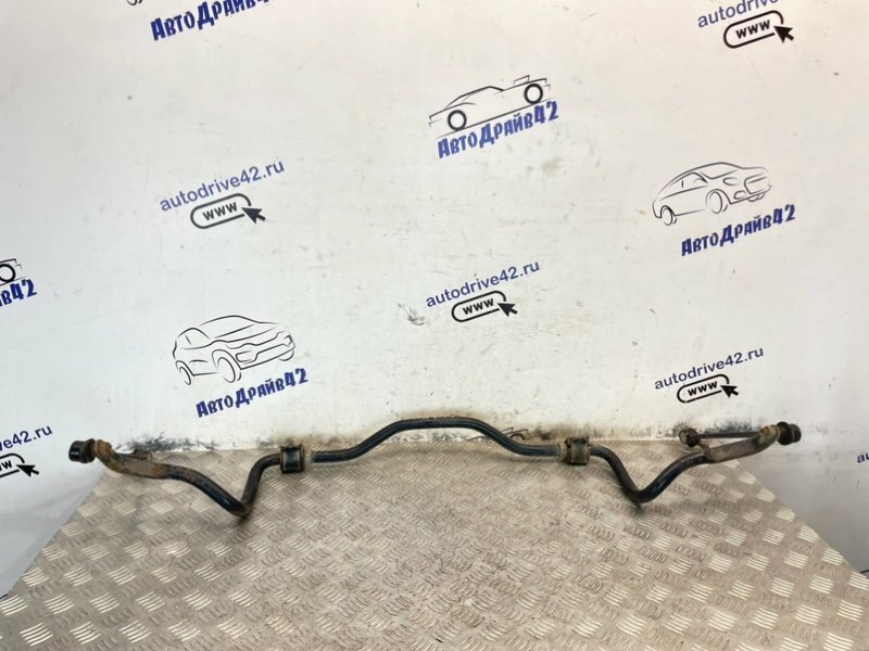 Б/У стабилизатор поперечной устойчивости toyota Corolla 2006 ZZE120 4ZZFE Перед. nпод втулками присутствует не большая выраб...