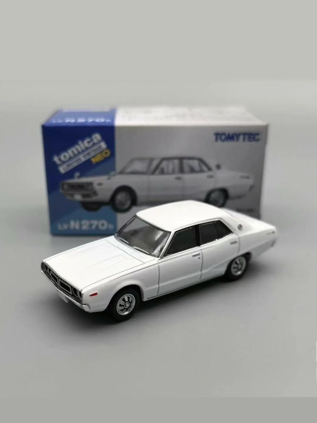 Машинка Tomytec Tomica TLV 1/64 LV-N270b Nissan Skyline 2000GT white 202408 Die-cast Alloy Car Model Collection Toy Gift