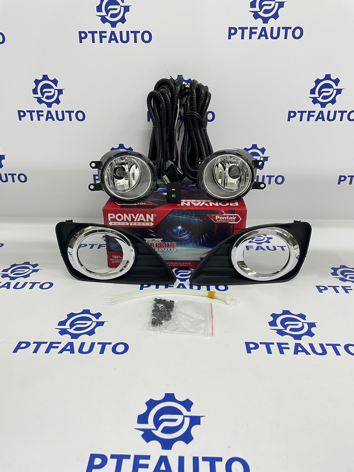 Противотуманные фары Toyota Camry 40