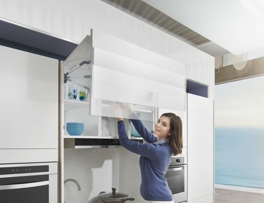 Комплект подъемного механизма TOP STAY ST для складных фасадов, индекс h=530-589 мм, нагрузка 4,5-8,9 кг, белый