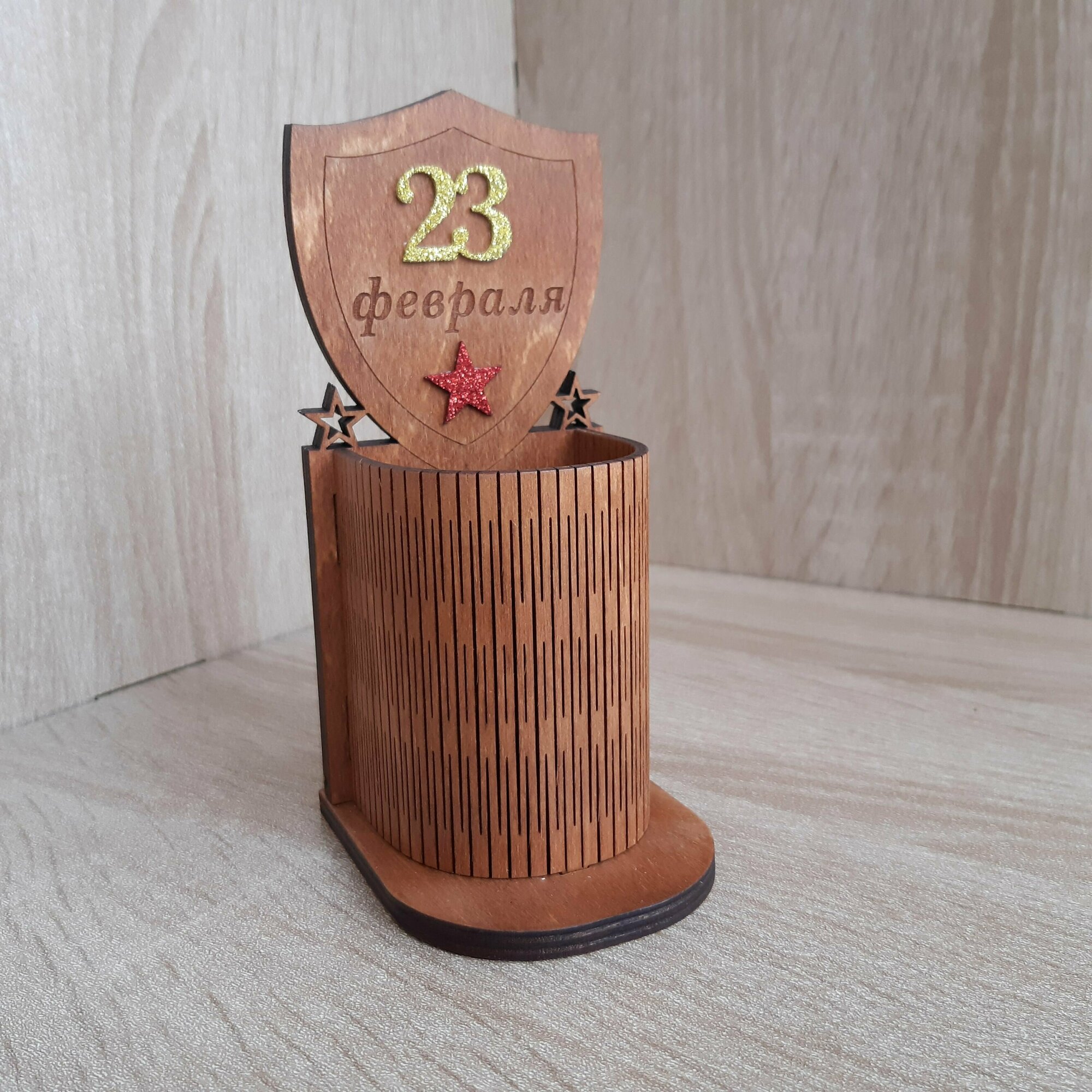 Карандашница тематическая