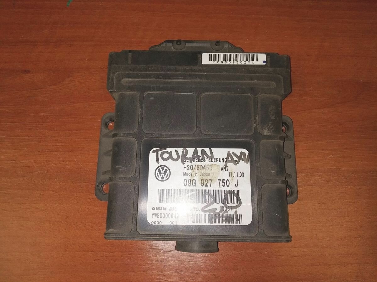 Блок управления акпп Volkswagen Touran 09G927750J 09G927750J