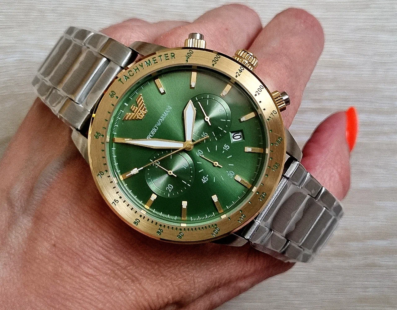 Наручные часы