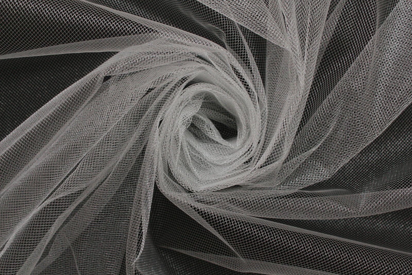 Ткань Фатин средней жесткости светло-серый, перламутровый, ш142см, 0,5 м