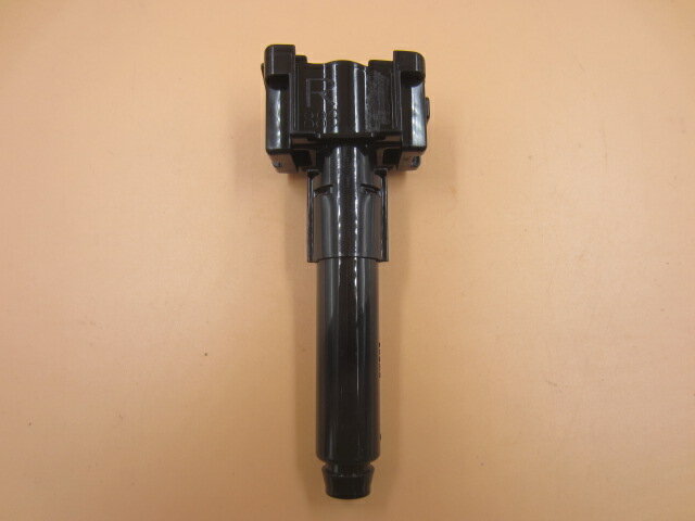 Форсунка омывателя правая совместима с Toyota Highlander 3 2013-2017 8520748100