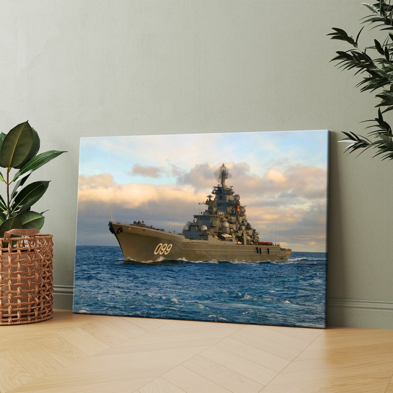 Картина на холсте (Петр Великий крейсер мощи и мощности) 20x30 см. Интерьерная, на стену.