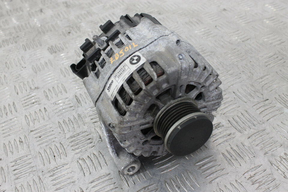 Генератор для BMW 5 F10/F11/GT F07 [рестайлинг] 2.5 OEM 12318507625