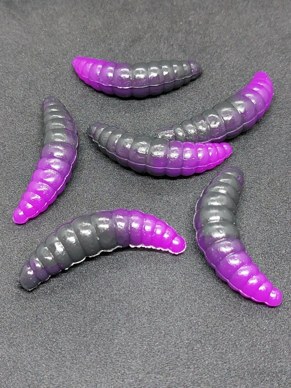 Форелевая приманка Big Maggot. 48 мм. Чёрный- фиолетовый