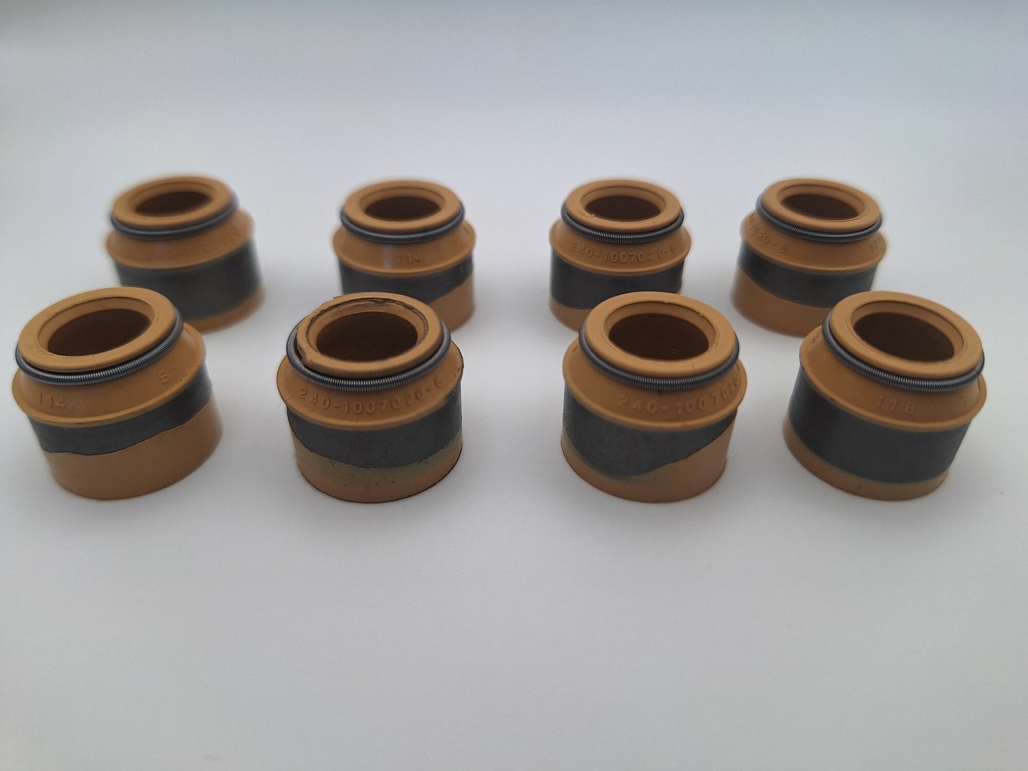 Комплект сальников клапанов Д-245 8 шт 240-1007020-Б автопрокладка