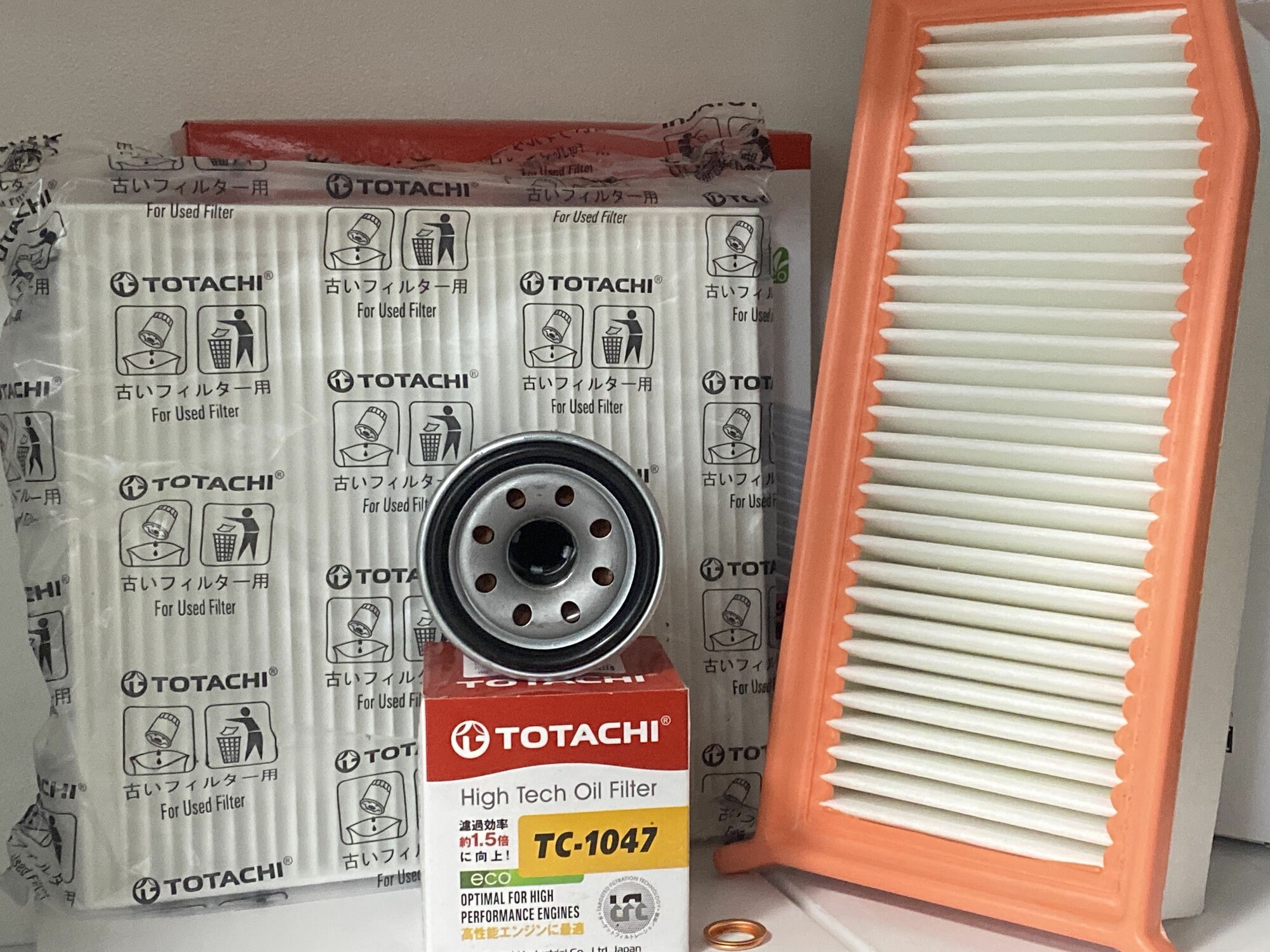 Комплект фильтров для ТО TOTACHI для автомобилей Renault/ Lada с двигателем NISSAN H4M(фильтр масляный, воздушный, салонный + прокладка сливной пробки)