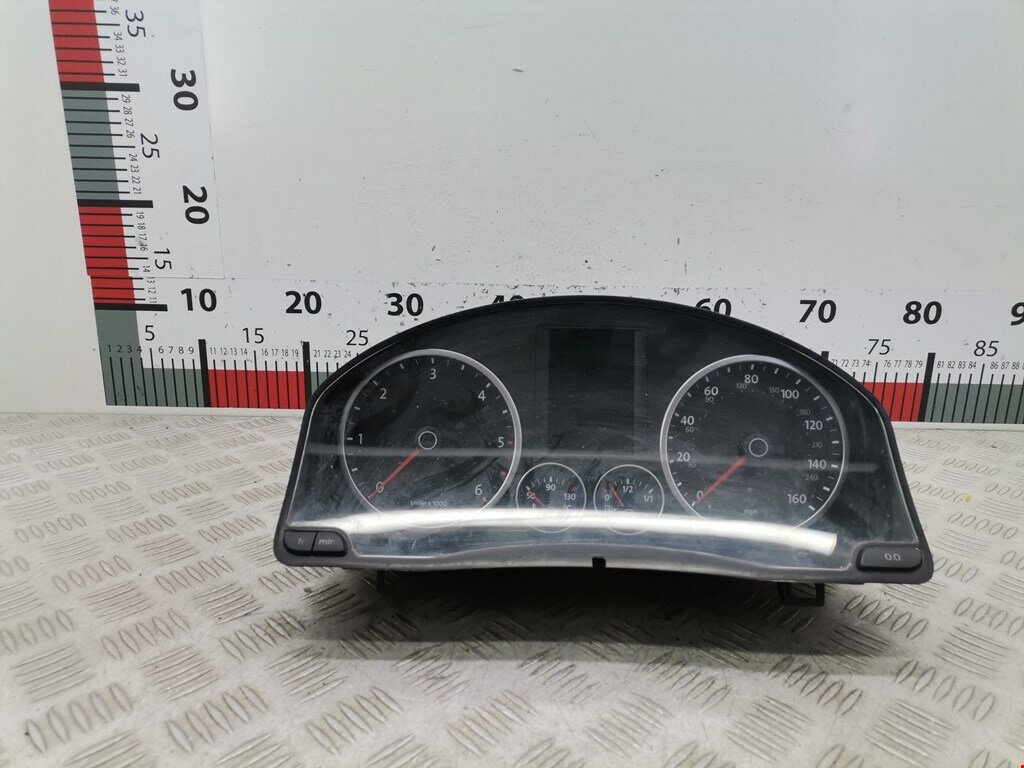 Панель приборная (щиток приборов) Volkswagen Tiguan 1 5N0920970D арт. 2178023
