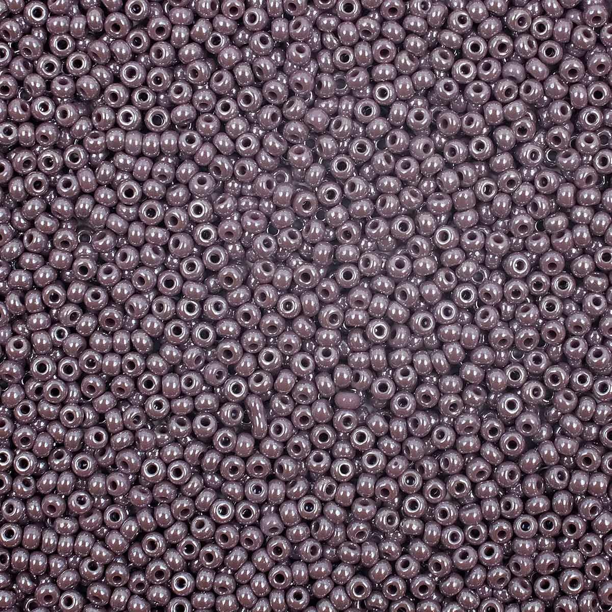 (28020) Бисер непрозрачный блестящий 10/0, круг. отв, 50г, Preciosa