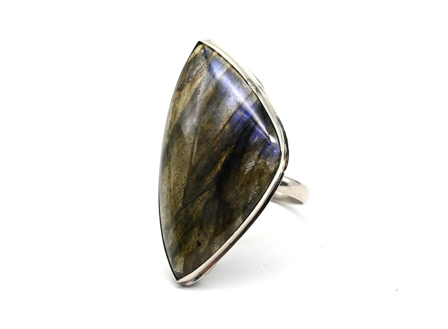 Кольцо, лабрадорит