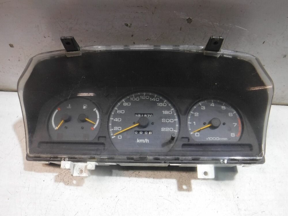 Панель приборов Mitsubishi Space Wagon II MR189274