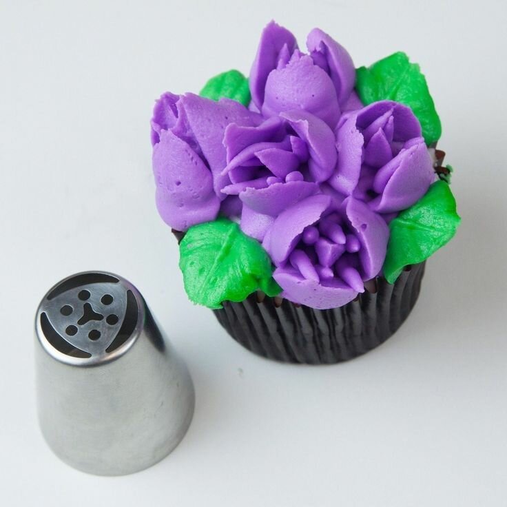 Насадка кондитерская "Цветок. Тюльпан", низ - 35мм, верх - 26мм, высота - 40мм