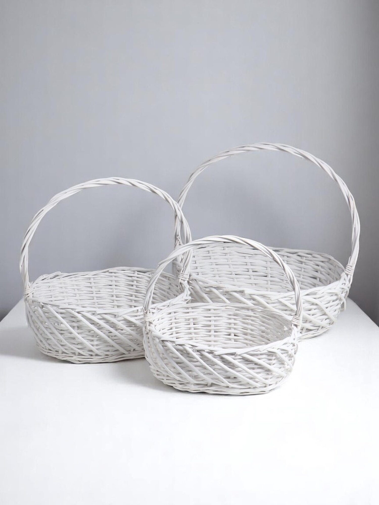 Набор корзин овальные 3 шт L:44х36 см, Н 14 см, Н с ручкой 42 см, дно 38х29 см. M: 38х30х13Hх37HHх33