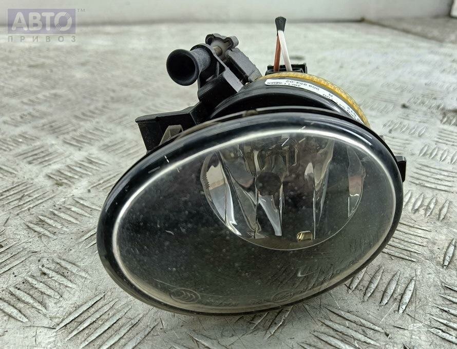 Фара противотуманная правая Volkswagen Golf-6