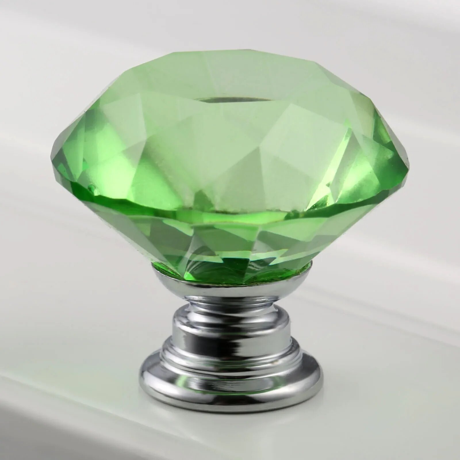Хрустальные ручки для шкафов 30 мм Green