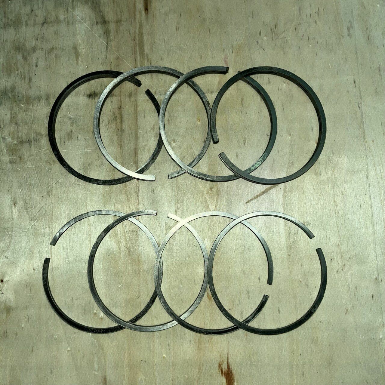 Кольца поршневые мотоцикла Урал 3 ремонт чугунные (79 мм) (8 колец)