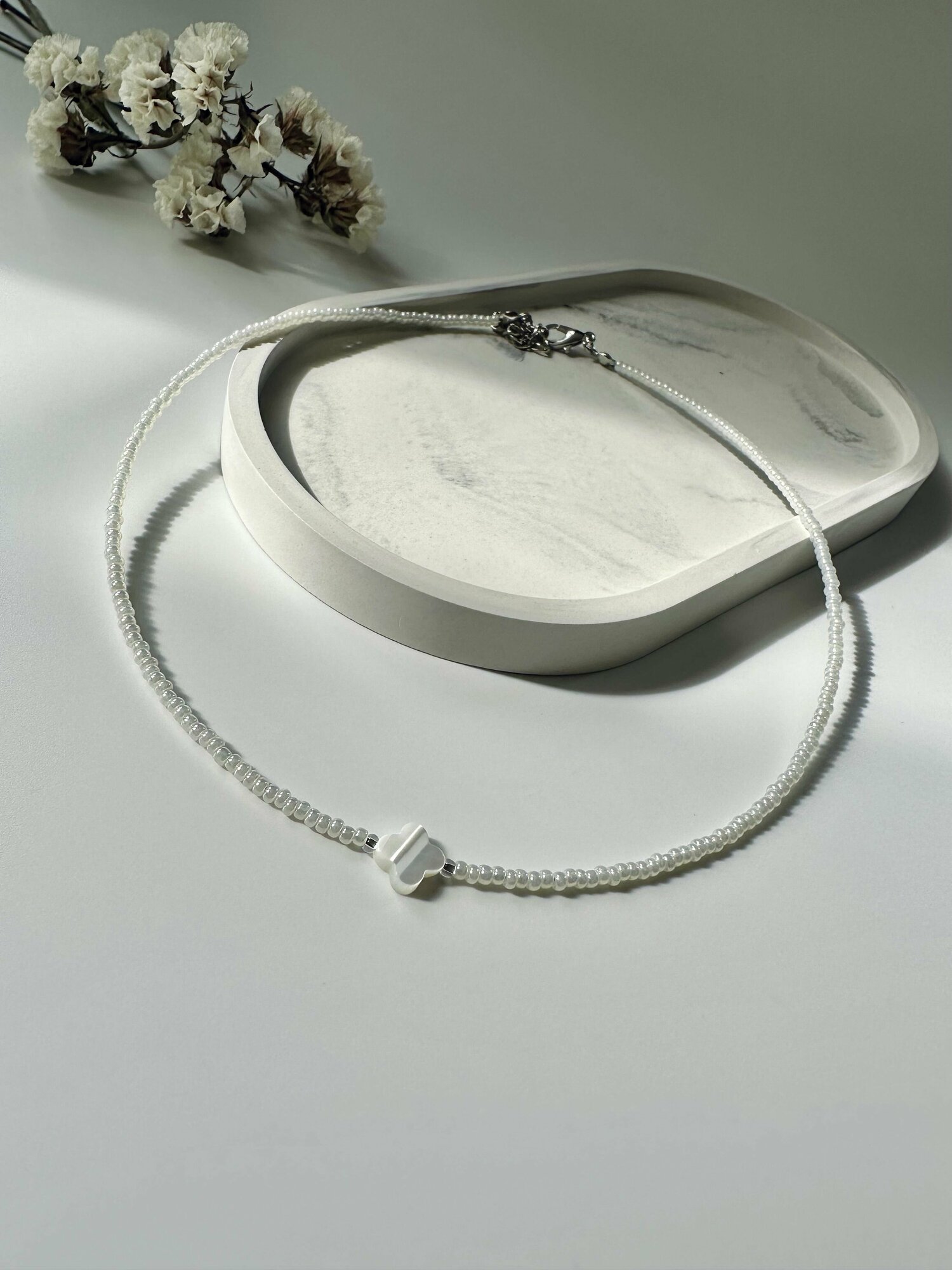 Чокер, бисер, перламутр