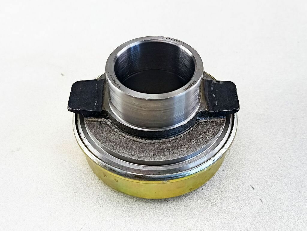 Муфта сцепления с подшипником в сборе 5-ст. КПП (для двигателя УМЗ, ЗМЗ, Andoria, IVECO) только для LUK, VALEO