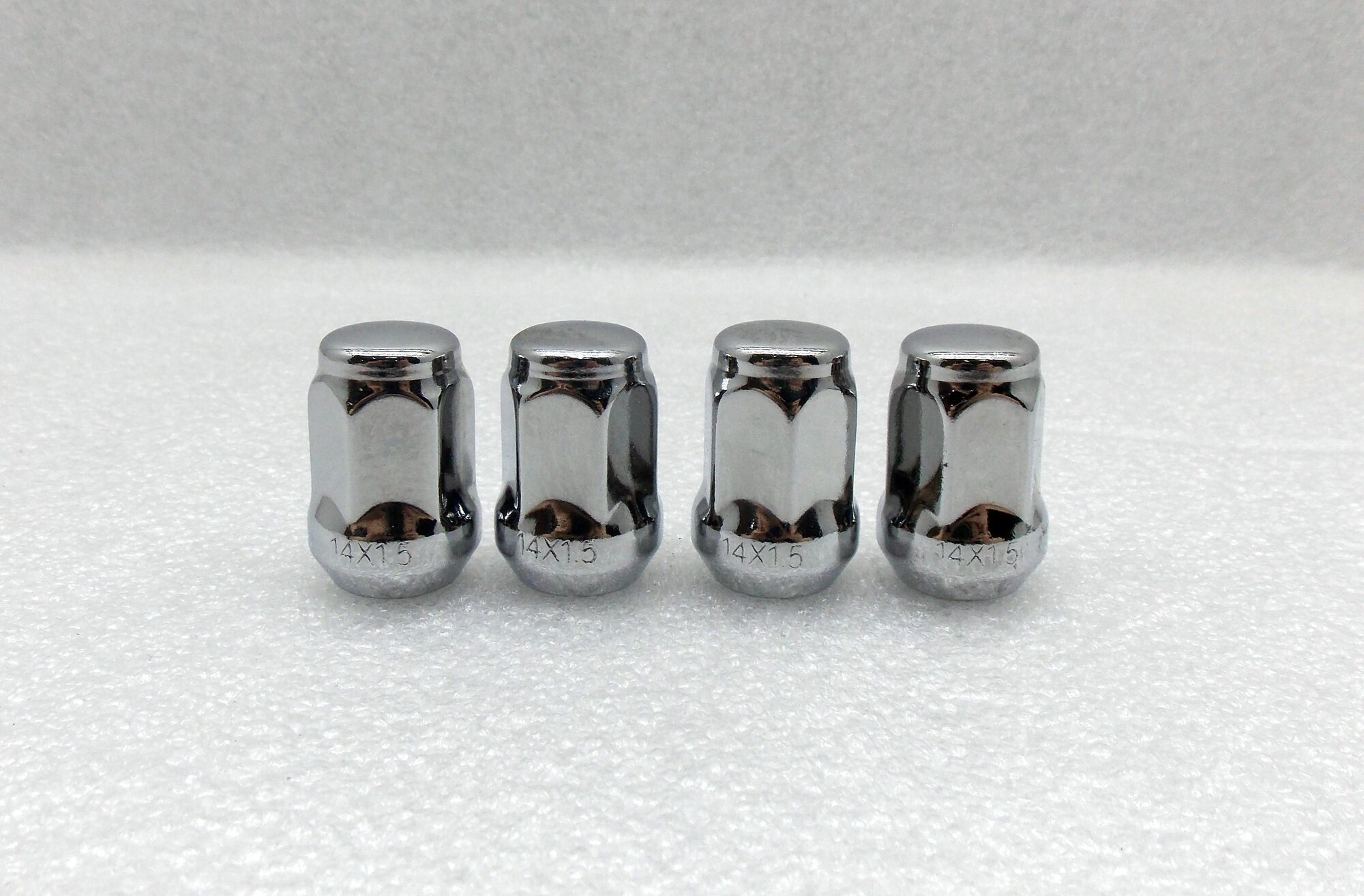 Гайка колесная конус M14 x 1,5 L 35 ключ 19 Хром. Комплект - 4 шт.