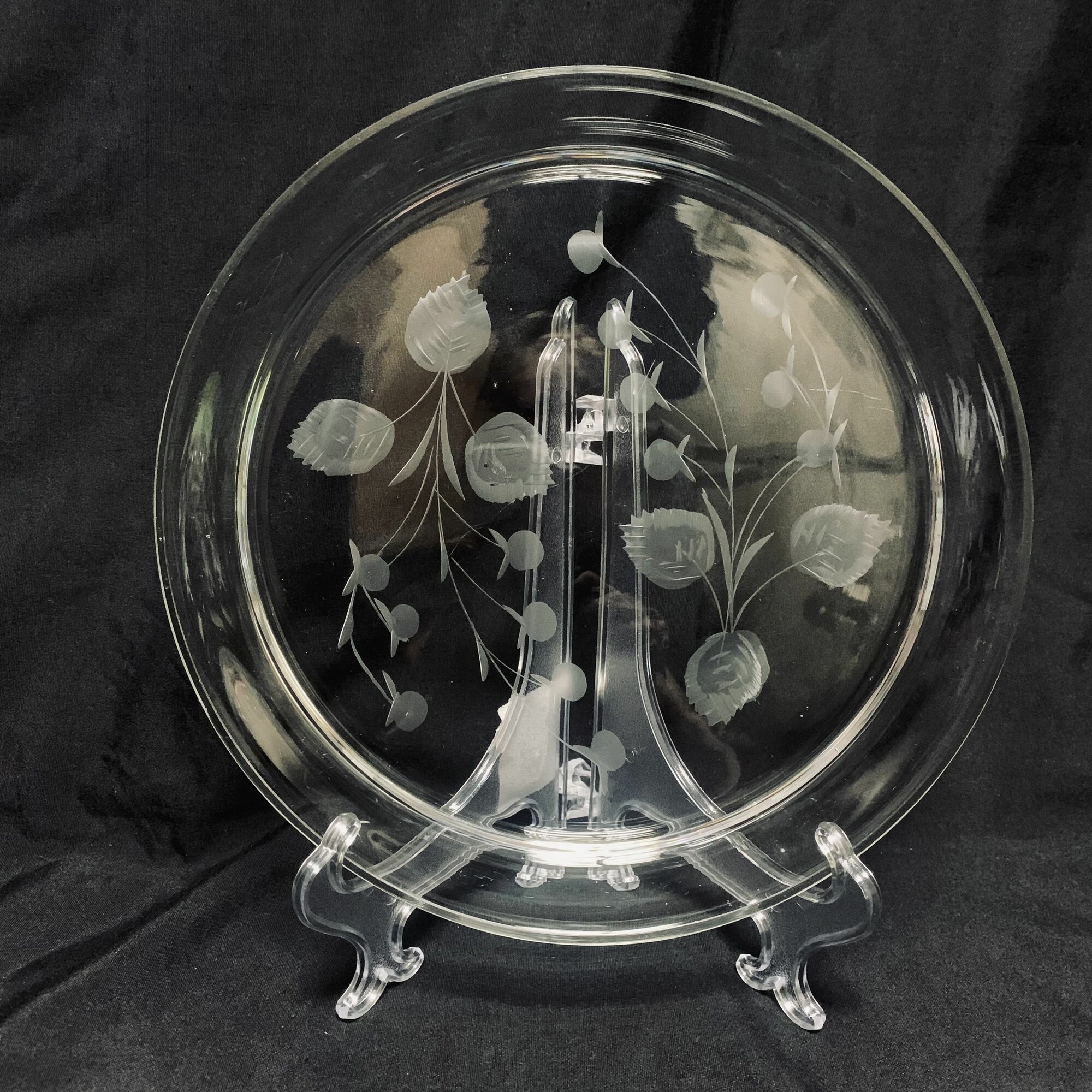 Стеклянное блюдо Ландыши