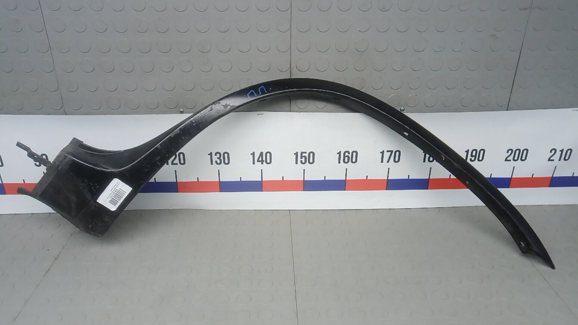 Молдинг крыла переднего правого BMW X5 E53