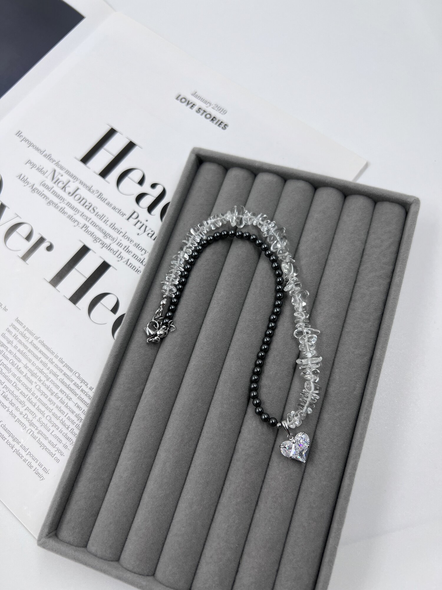 Колье, циркон, гематит