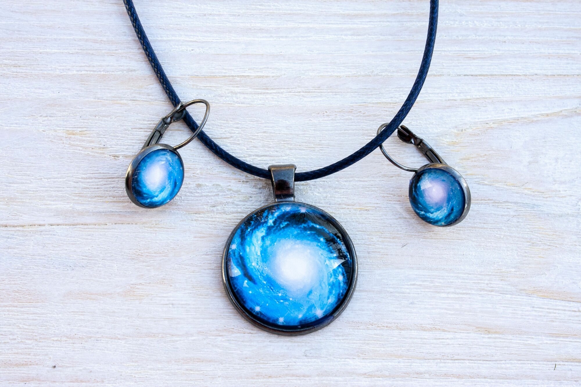 Комплект серег, стекло