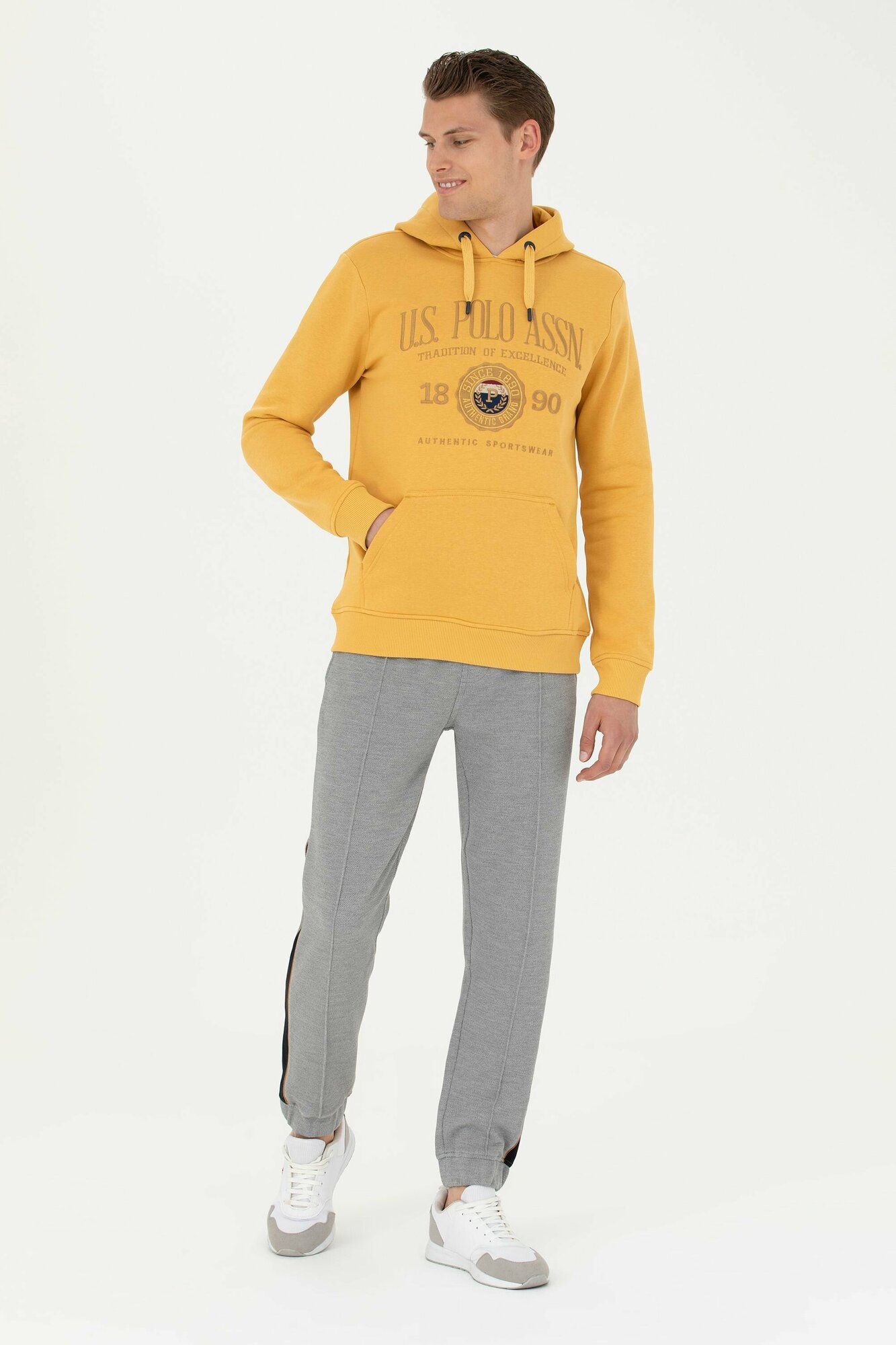 Брюки спортивные