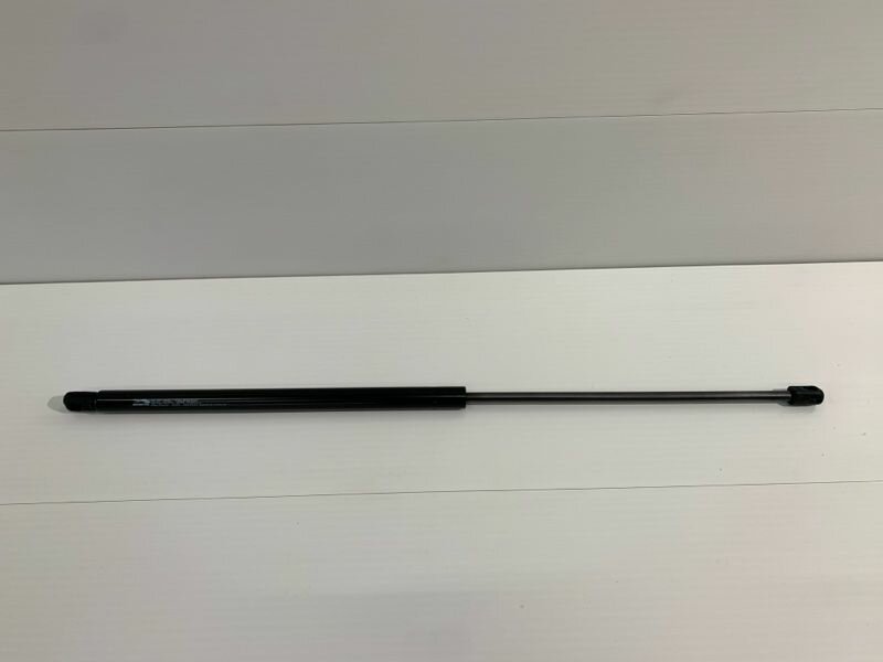 Амортизатор капота L685 для грузовиков скания 5 серия (SCANIA)