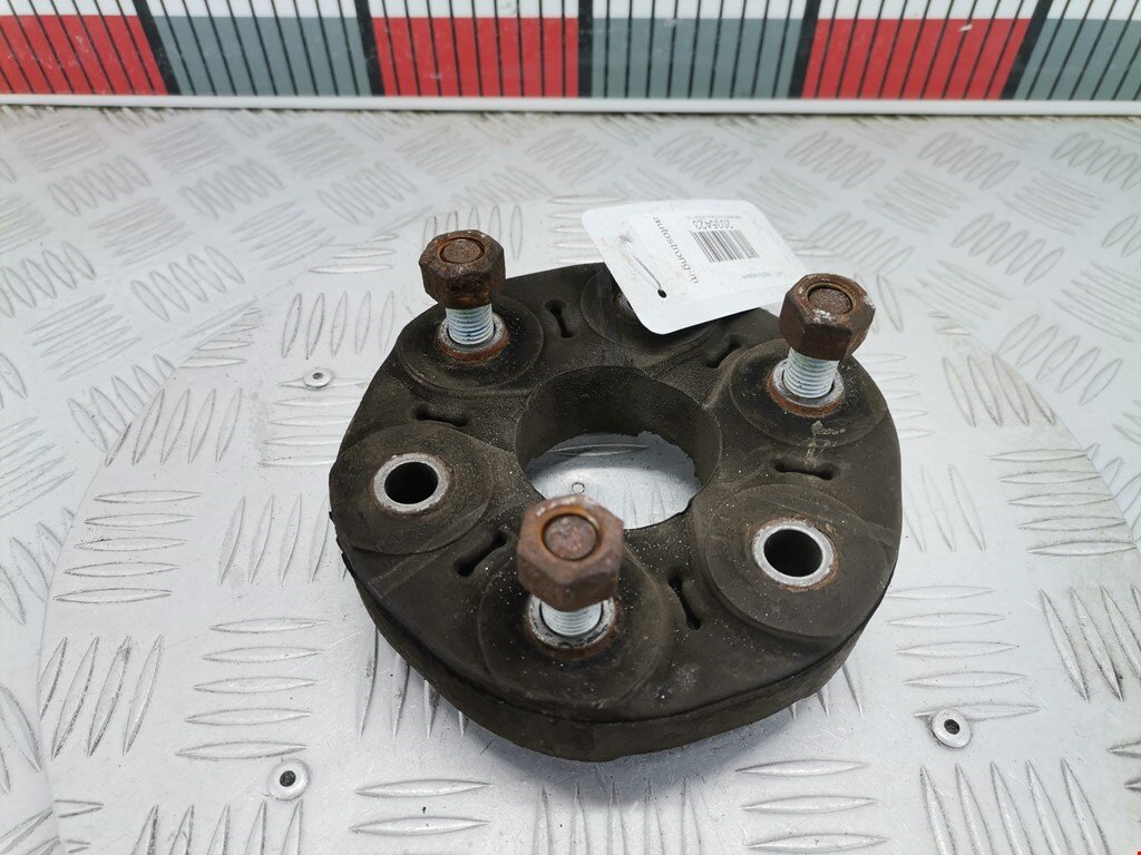 Муфта кардана Mercedes CLK-Class (W209) A2104110415 арт. 2035423